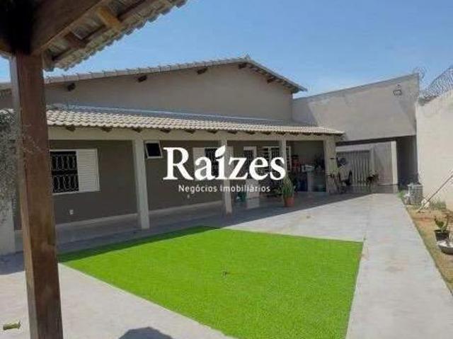 Casa à venda no Jardim Patrícia com 3 quartos sendo 1 suíte, varanda gourmet