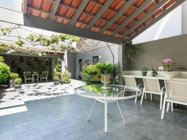 Casa a venda no Jardim Paulistano 300m² 4 quartos 1 suite 3 vagas