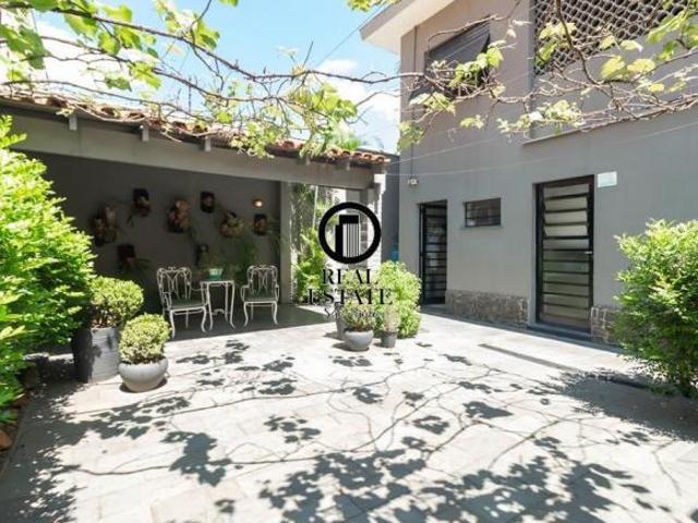 Casa à venda no Jardim Paulistano