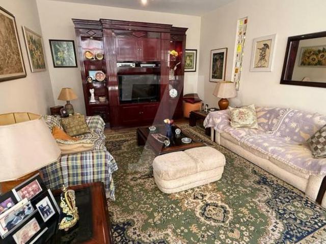 Casa à venda no Jardim Paulistano com 429 m² de terreno e enorme potencial de reforma