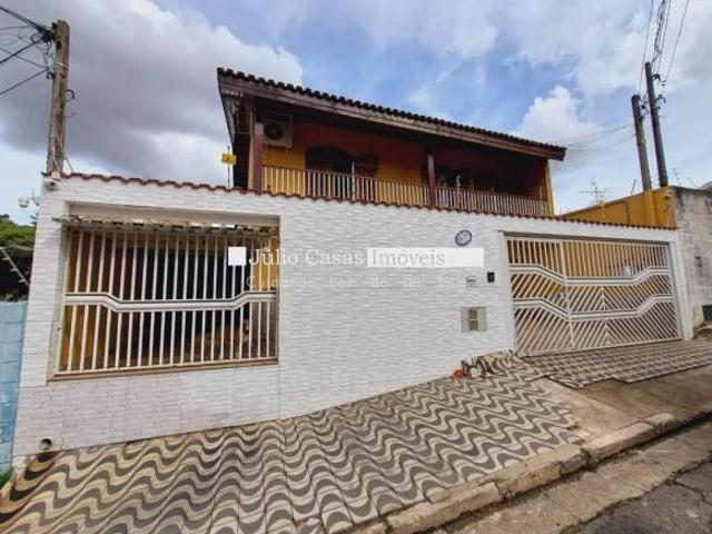 Casa a venda no Jardim Paulistano com 4 quartos