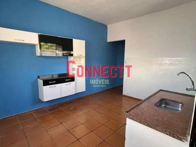 CASA À VENDA NO JARDIM PIRATININGA TERRENO AMPLO E GARAGEM PARA 2 CARROS