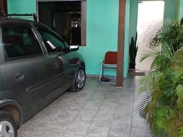 Casa à venda no Jardim Presidente Dutra