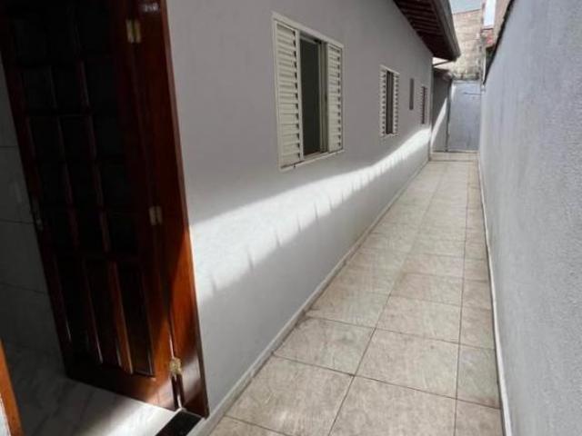 Casa à venda no Jardim Primavera Zona Norte