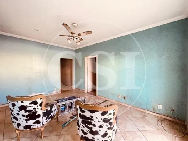Casa à venda no Jardim Quarto Centenário, Campinas/SP