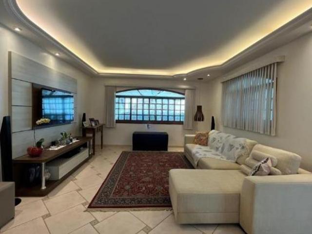 Casa à venda no Jardim Regina