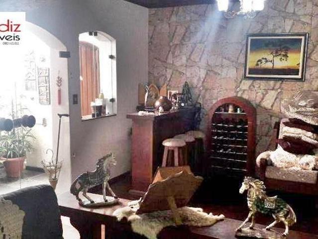 Casa à venda no Jardim Regina na Rua Crispim Santos