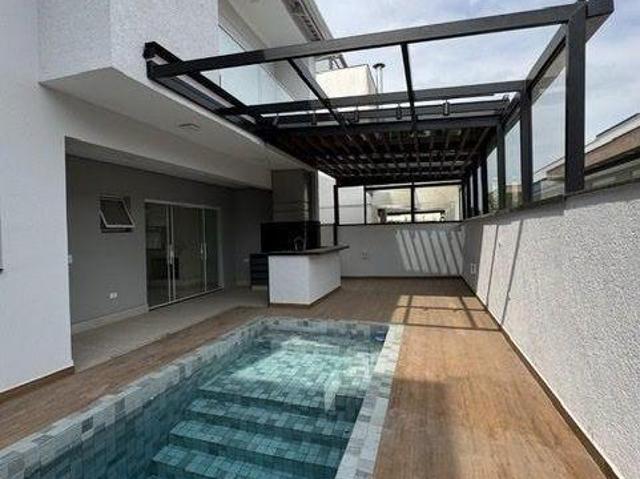 Casa à venda no Jardim Rincão