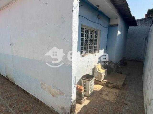 Casa a venda no Jardim Rodrigo