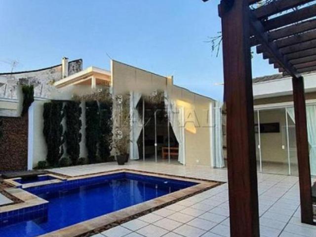 Casa a Venda no Jardim São Bento, 545m², 4 quartos, 4 suítes, 9 banheiros, 7 vagas de garagem