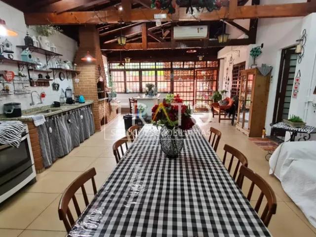 Casa a venda no jardim São Bento ao lado do Shopping Unimart