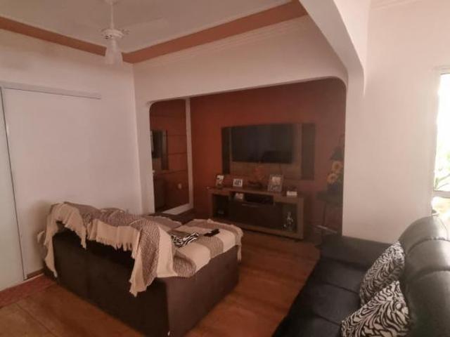Casa à venda no Jardim São Francisco, 3 dorms, 300m², SBO