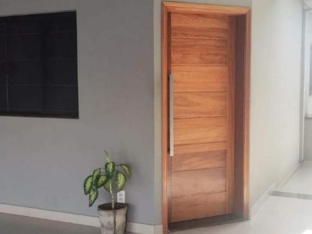 Casa à venda no Jardim São Jerônimo em Americana. Casa com 2 quartos 1 suite e 2 vagas de garagem