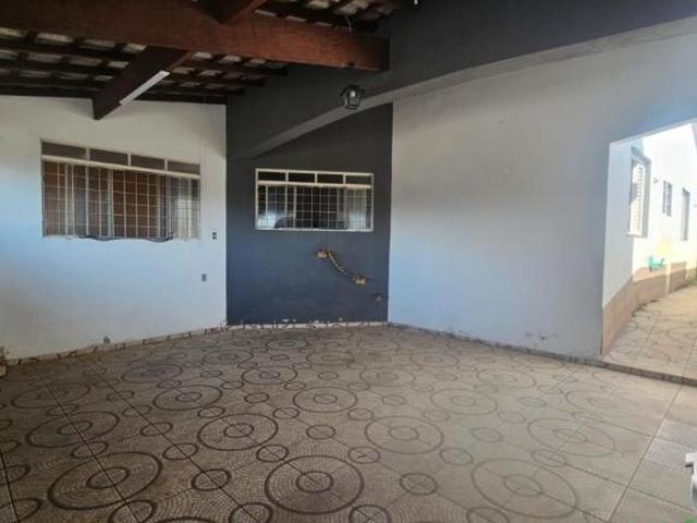 Casa à Venda no Jardim São Miguel, Bragança Paulista SP: 3 quartos, 1 suíte, 1 sala, 1 banheiro, 2 v