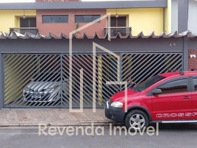 Casa à venda no Jardim Santa Maria com 198m² 4 dormitórios 4 banheiros 4 vagas