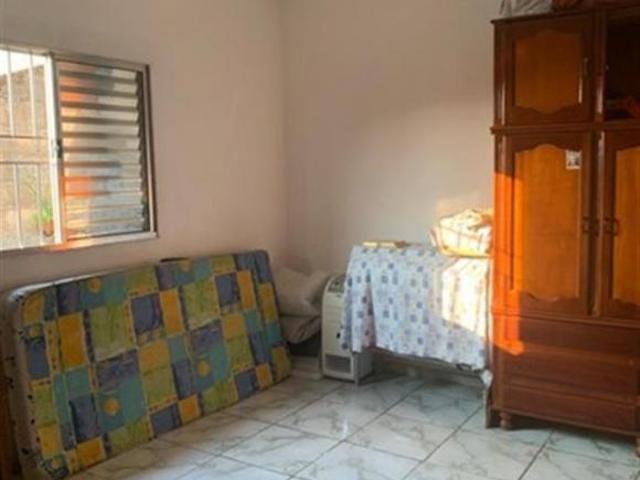Casa à venda no Jardim Santa Gertrudes