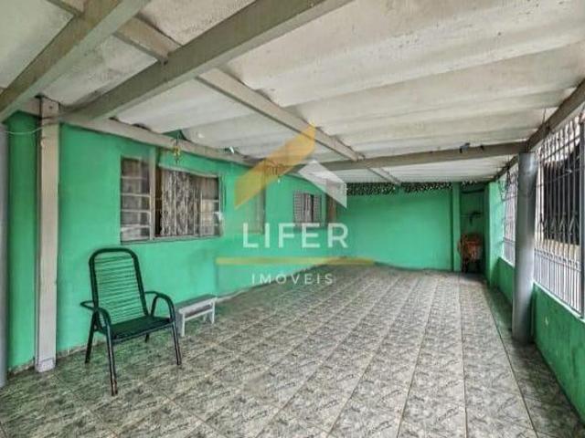 CASA À VENDA NO JARDIM SANTA LÚCIA