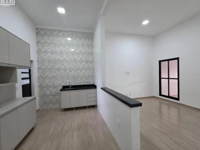Casa à venda no Jardim Satélite