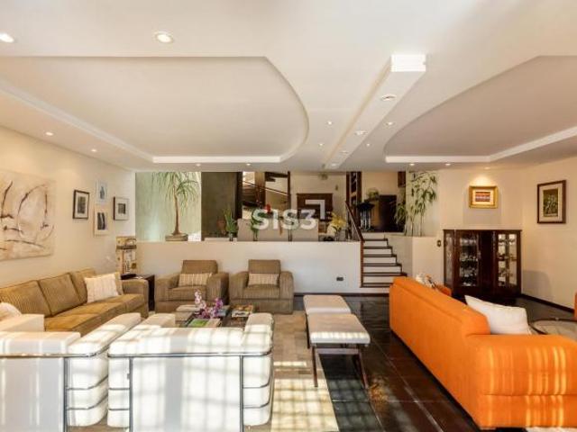 Casa à venda no Jardim Schaffer | 3 Quartos | 2 Su