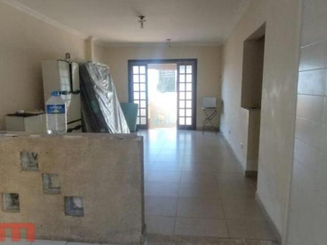 CASA A VENDA NO JARDIM SILVEIRA EM PARELHEIROS