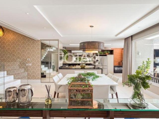 Casa à venda no Jardim Social