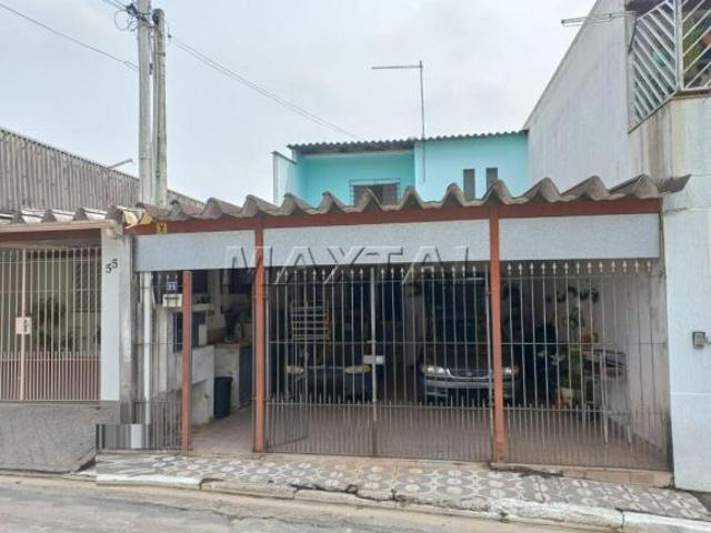 Casa à venda no Jardim Tremembé. Com 2 dormitórios mais dependências e 2 vagas