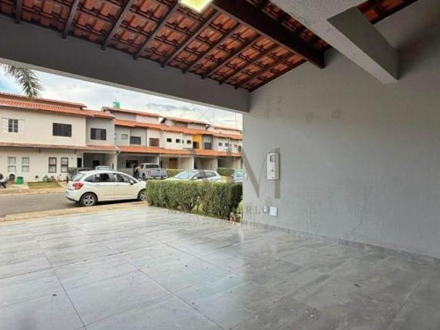 Casa à venda no Jardim Tropical