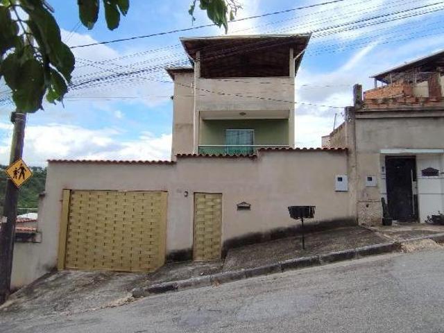 Casa à venda no Jardim Vitória