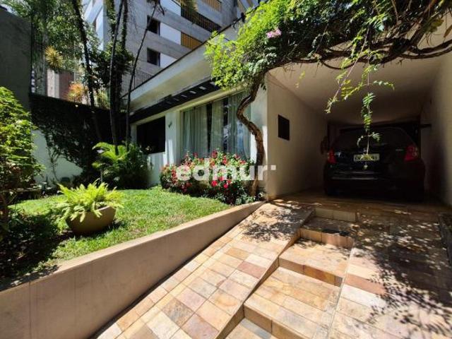 Casa à venda no Jardim