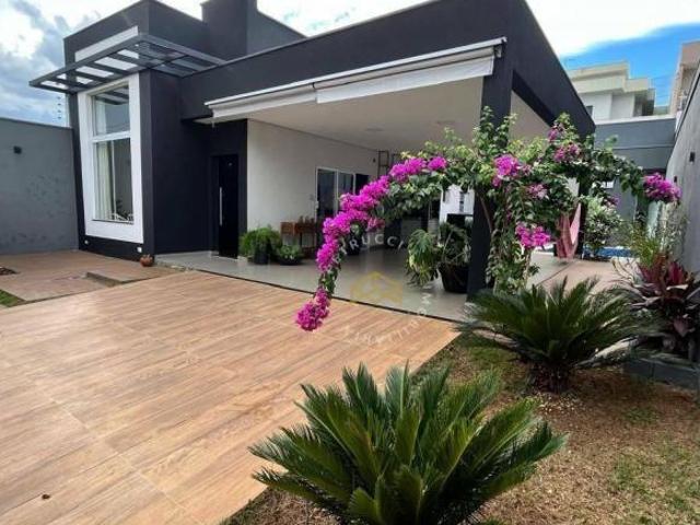 Casa à Venda no Jd. Maria Helena em Nova Odessa/SP