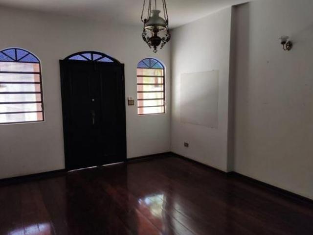 Casa a venda no Jd. Santo Antonio