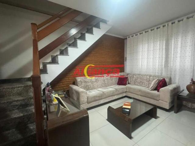 Casa à venda no Jd Presidente Dutra, 125m², 3 Quartos e 2 Vagas