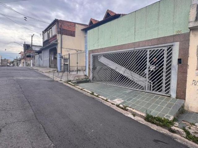Casa à venda no Lauzane Paulista na rua Sion, de 137 m², 4 dormitórios, 1 suíte e 2 vagas