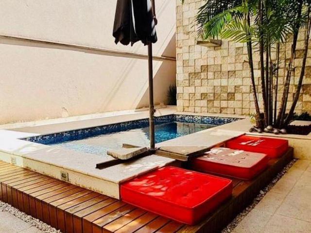 Casa á venda no La Montagne, com 3 dormitórios