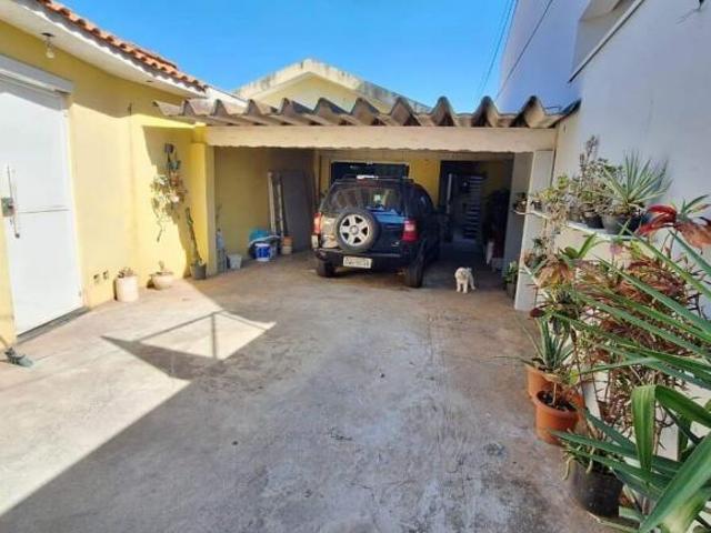 Casa à venda no Lagoa Seca em Santa Bárbara d&apos Oeste com 3 quartos 1 suíte e 3 vagas de garagem