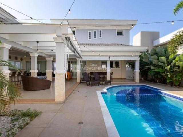 Casa à Venda ou Locação no Mont Blanc Residence Campinas | 560m²