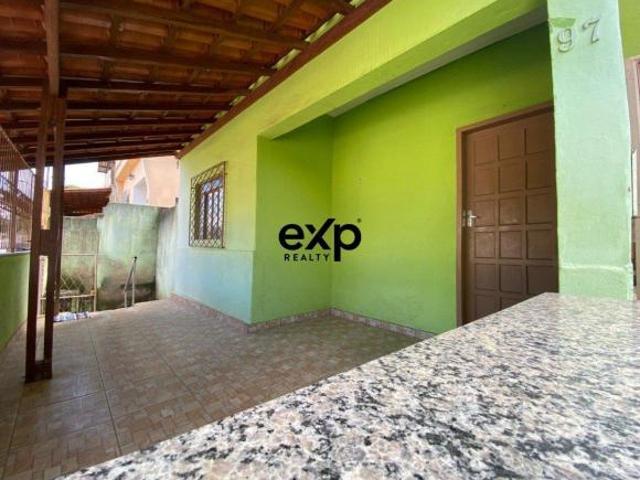 Casa à Venda no Monte Alegre 2 Quartos, Suíte e Varanda