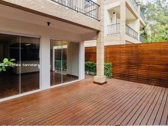 Casa de Condomínio com 3 quartos à venda em São Paulo, no bairro Morumbi