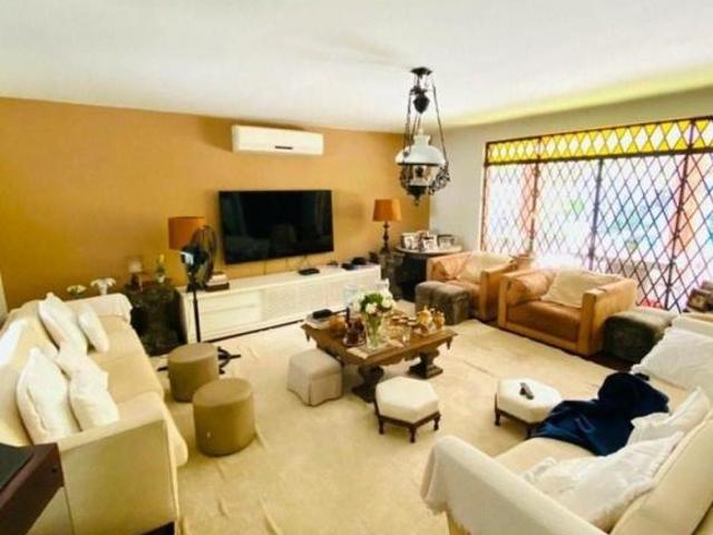 Casa á venda no Morumbi com 620m² 6 dormitórios 4 suítes 8 banheiros 9 vagas