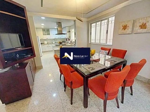 Casa a venda no Mangabeiras à venda, 5 quartos, 5 suítes, 4 vagas
