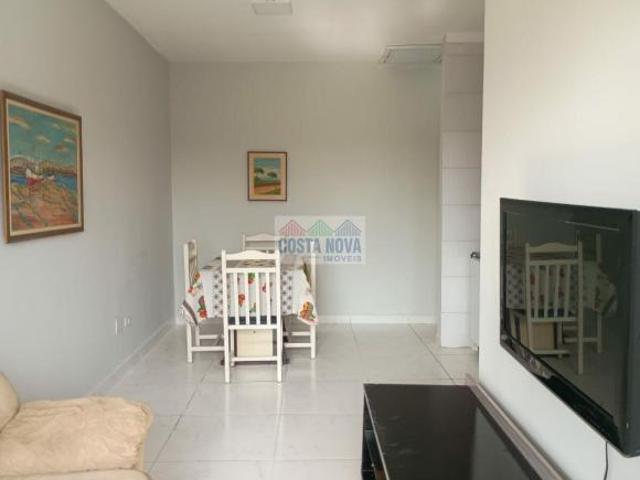 Casa a venda no Maracanã, 54 m², 1 quarto, 1 banheiro, 1 vaga. Porteira fechada