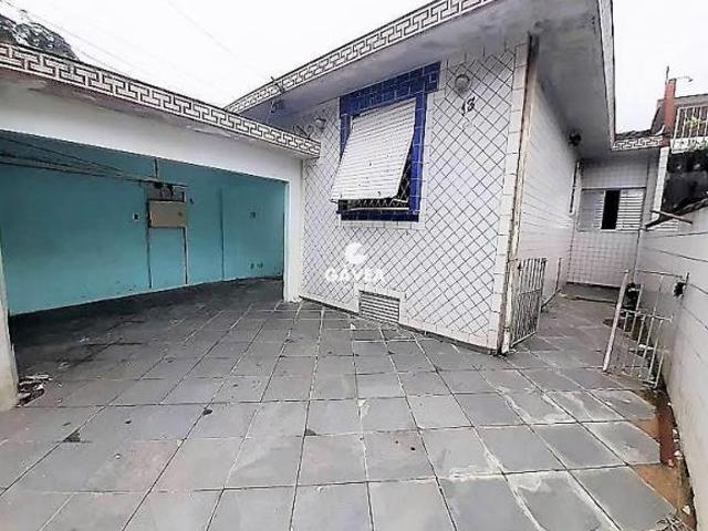 Casa à venda no Marapé em Santos