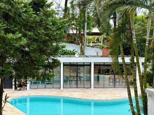 Casa à venda no Marapé em Santos