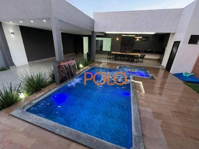 Casa à venda no Novo Mundo em Uberlândia/MG
