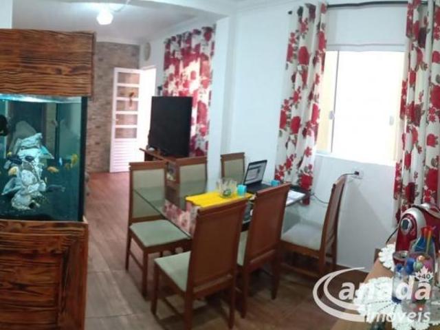 Casa à venda no Novo Osasco com 3 quartos