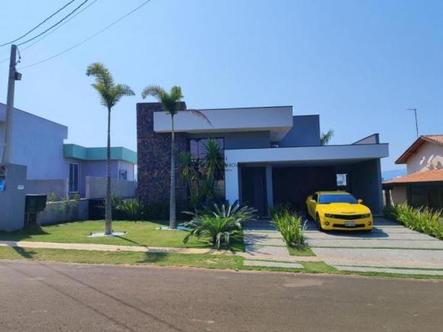 Casa à venda no Ninho Verde II Eco Residence em Pardinho/SP