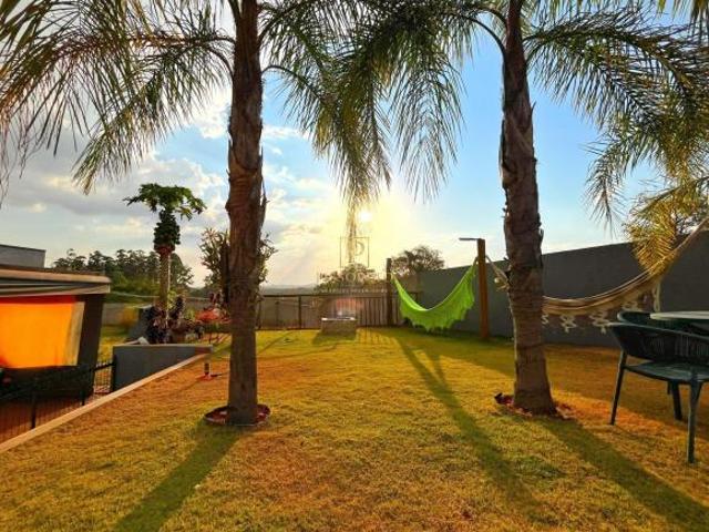 Casa à Venda no Ninho Verde II | Terreno de 900 m² | Vista para o Pôr do Sol