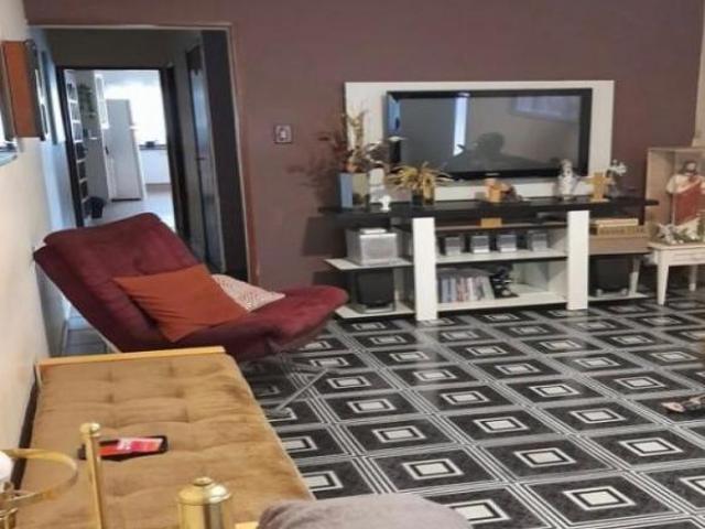 Casa à venda no São Pedro com 3 quartos