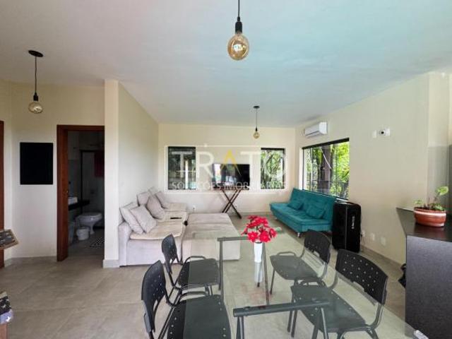 Casa à venda no San Conrado com 1.680 m2 de terreno