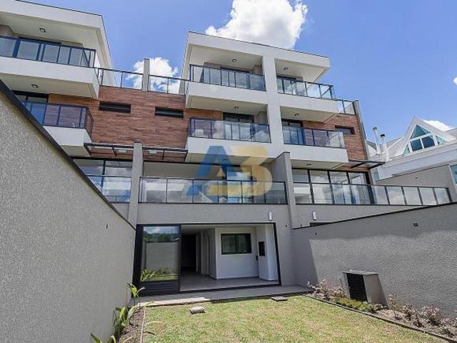 Casa à venda no Santo Inácio, Curitiba